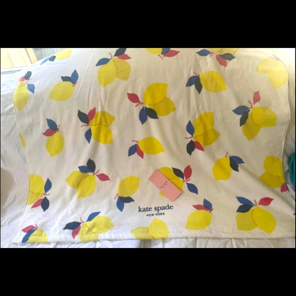 kate spade | Bath | Sold Out Kate Spade Beach Towel Nwt Lemons | Poshmark